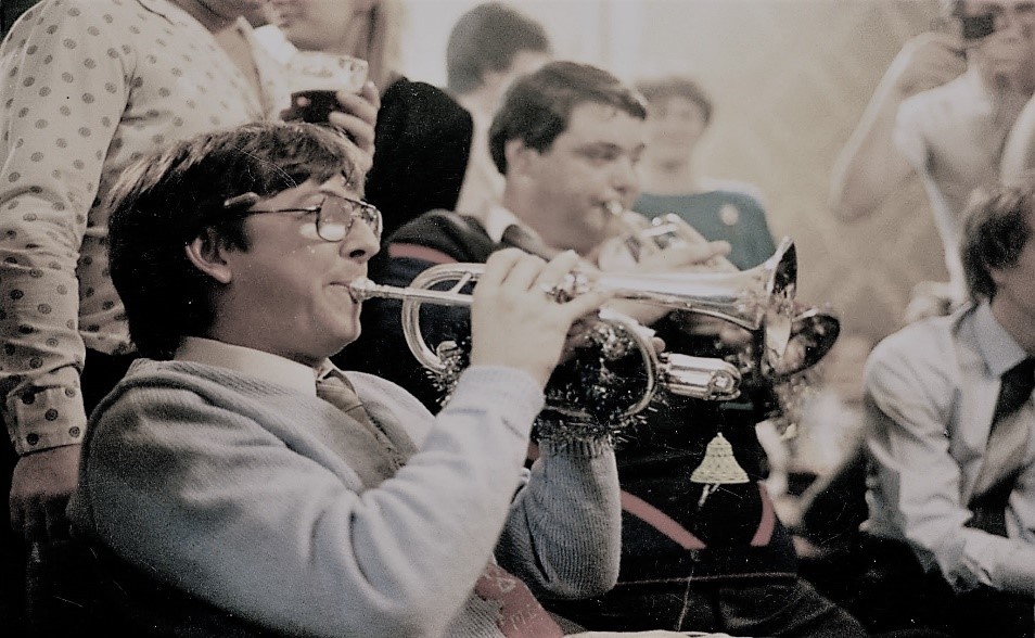 Mark Wardle & Geoff Hawley carols Christmas Eve in the ‘Snug’ 1983 ...